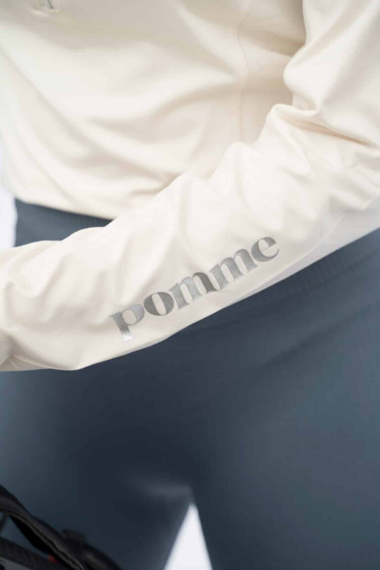 Pomme Paris Soft Zip, White | Amiko & Friends