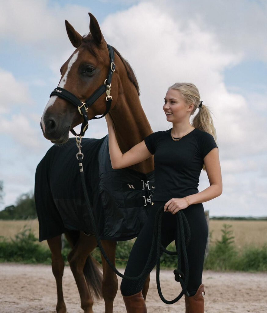 Amiko & Friends | Say goodbye to overpriced gear